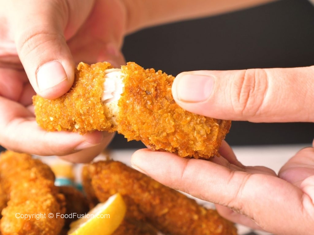 Cornflakes Crusted Finger Fish with Lemon Garlic Mayo – Food Fusion