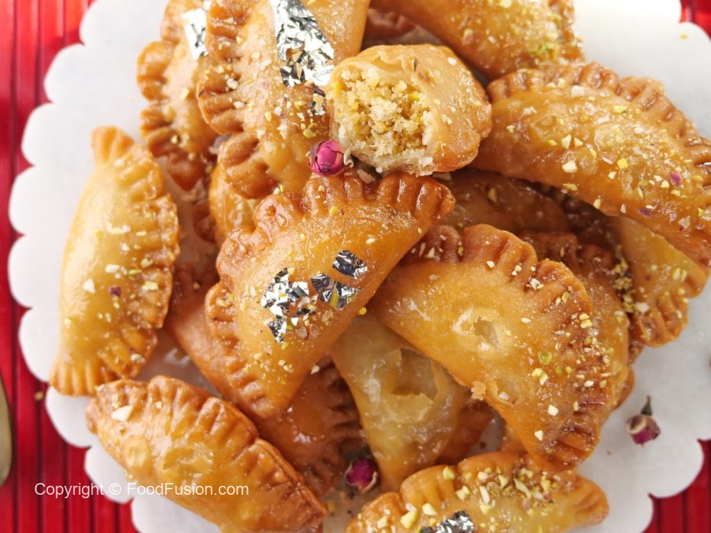 Mawa Dry Fruit Gujiya – Food Fusion - Pakistani's No 1 Quick Recipe ...