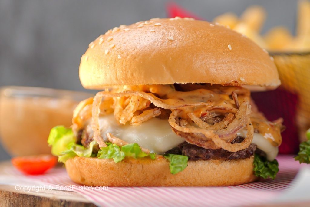 Jalapeno Crunch Cheese Burger – Food Fusion