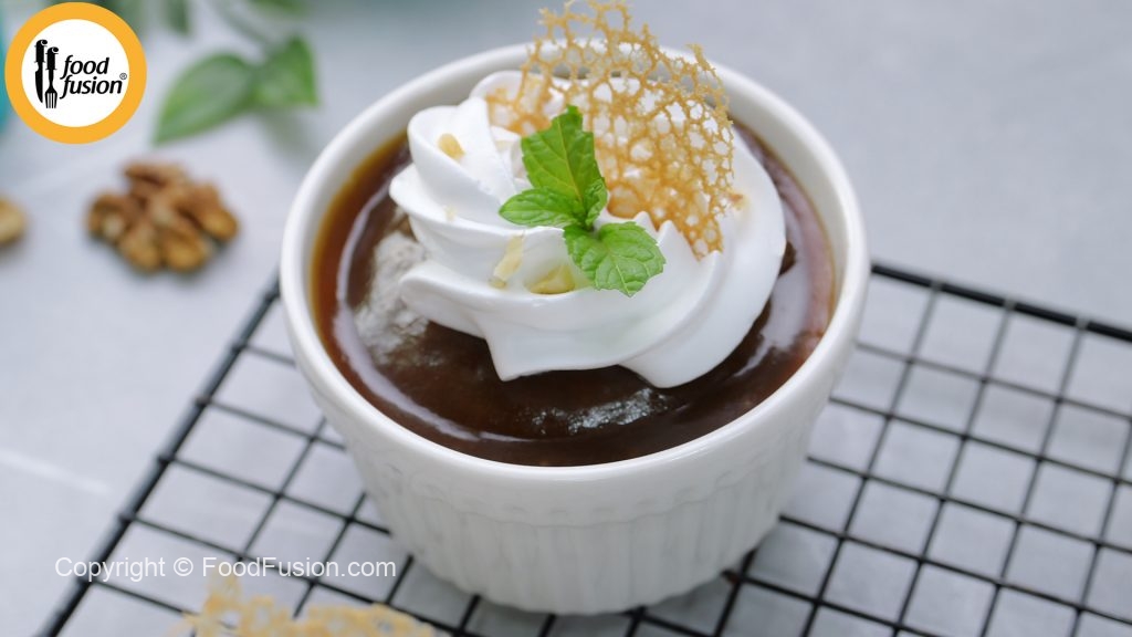 Sticky Toffee Date Pudding Dessert – Food Fusion - Pakistani's No 1 ...