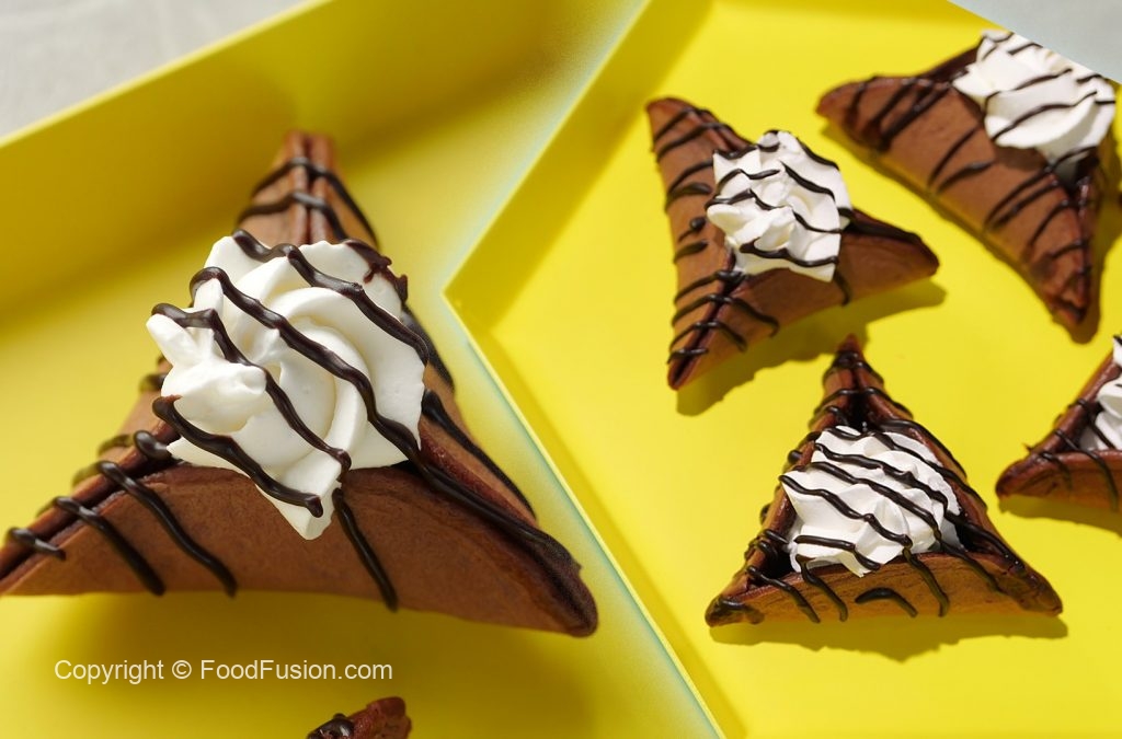 Triangle Chocolate Pancakes – Food Fusion